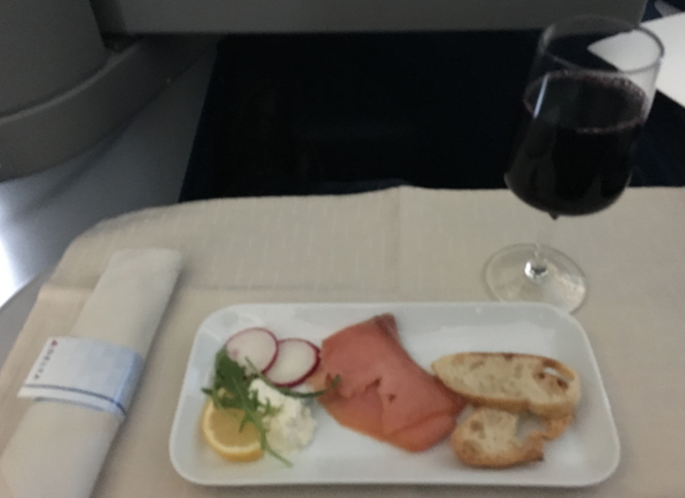 Flight Review: Delta One Business Class Portland- Amsterdam - Points ...