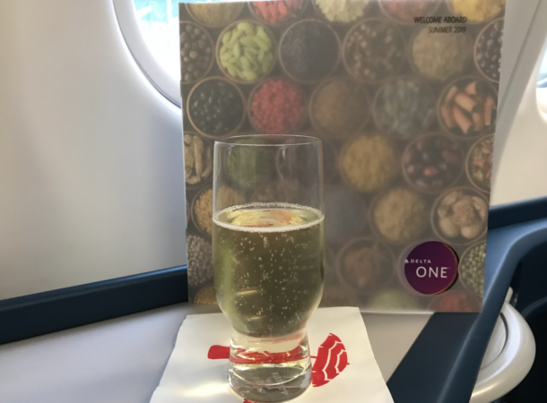 Flight Review: Delta One Business Class JFK - Amsterdam - Points Miles ...