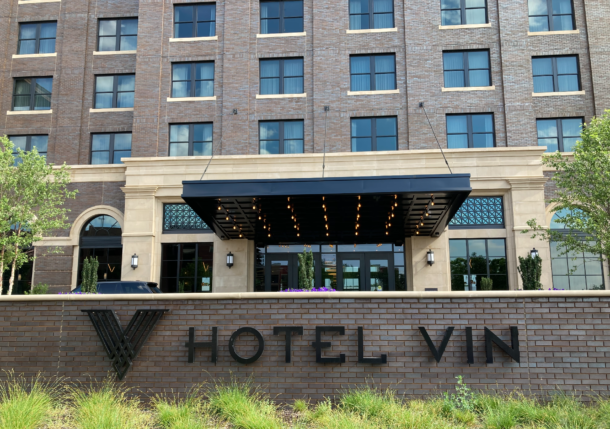 Hotel Review: Hotel Vin, Autograph Collection - Points Miles & Martinis