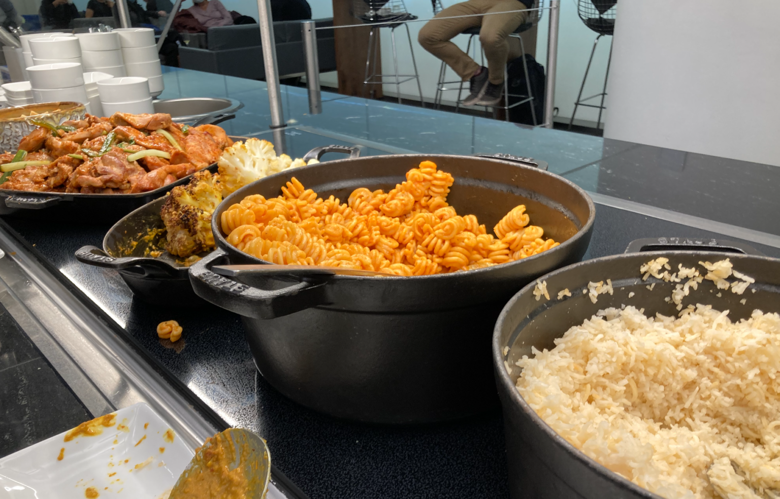 Review: American Express Centurion Lounge LaGuardia (LGA) - Points ...